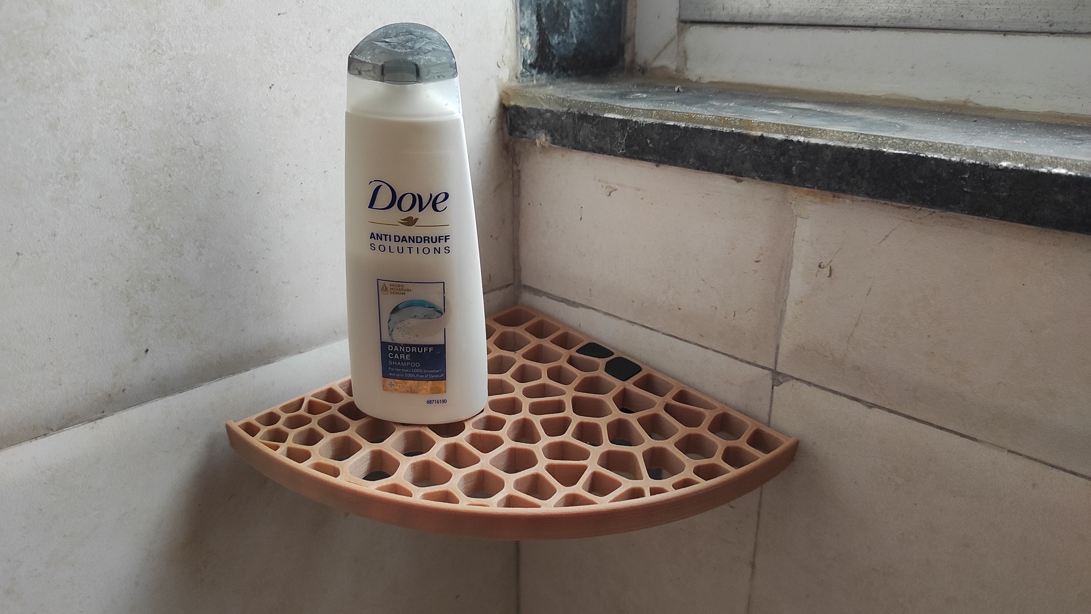 Voronoi bathroom corner shelf by CJ | Download free STL model ...