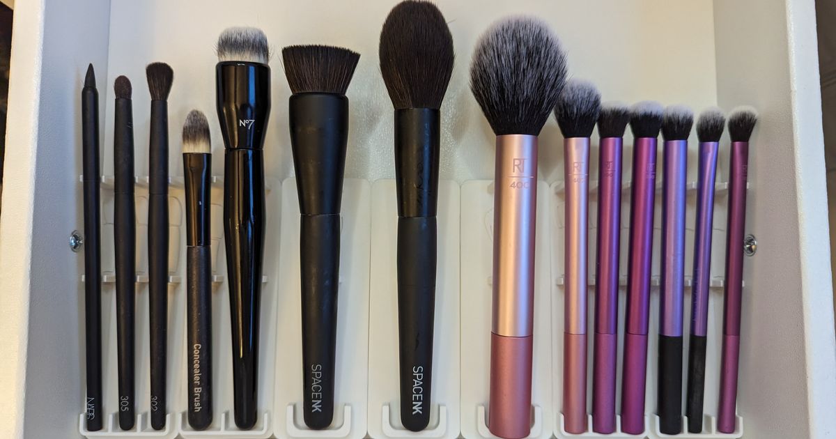 Modular Makeup Brush Holders by HaughtyGrayAlien | Download free STL ...