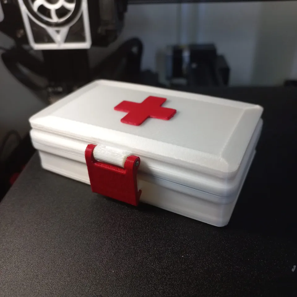 POCKET FIRST AID BOX by leonardocatuzo | Download free STL model ...