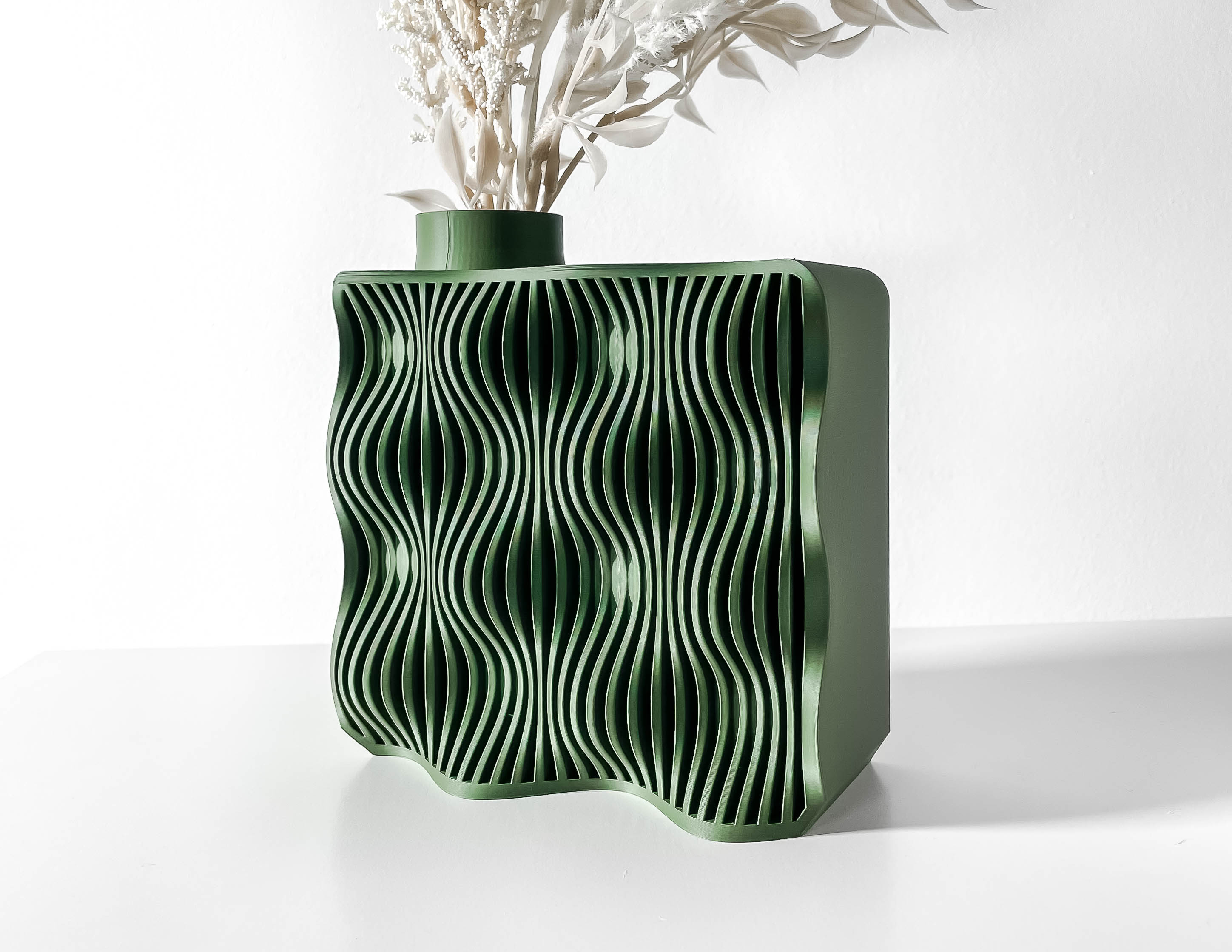 The Kamso Wave Vase, Modern and Unique Home Decor for Dried and ...