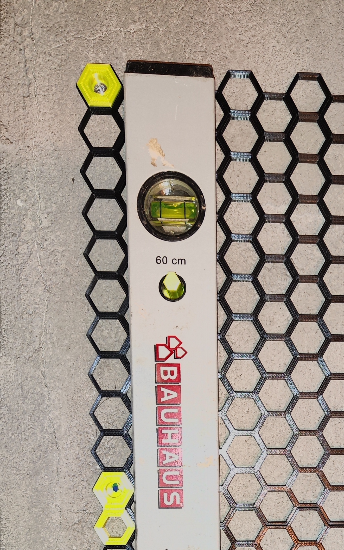 HSW Spirit Level Holder (small plug) by Walbat | Download free STL ...