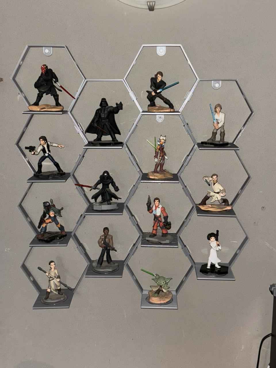 Hexagonal Wall Mount for display by zaViRus | Download free STL model ...