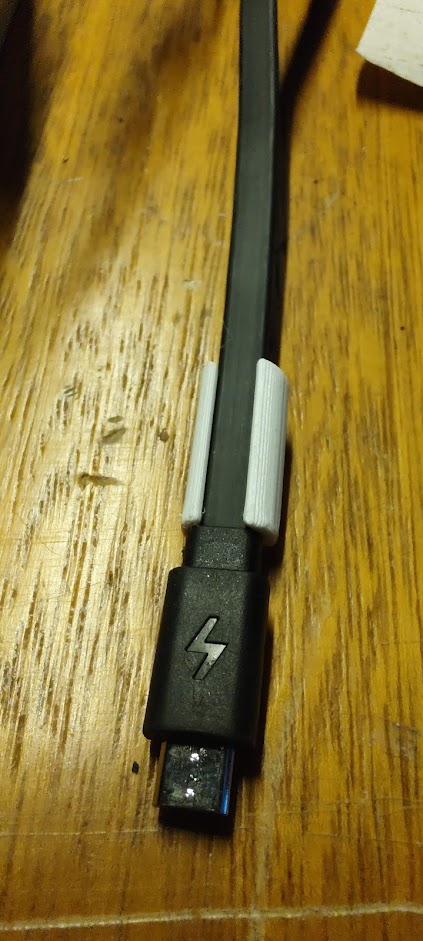 TPU simple snap cable tag by Compvictor | Download free STL model ...