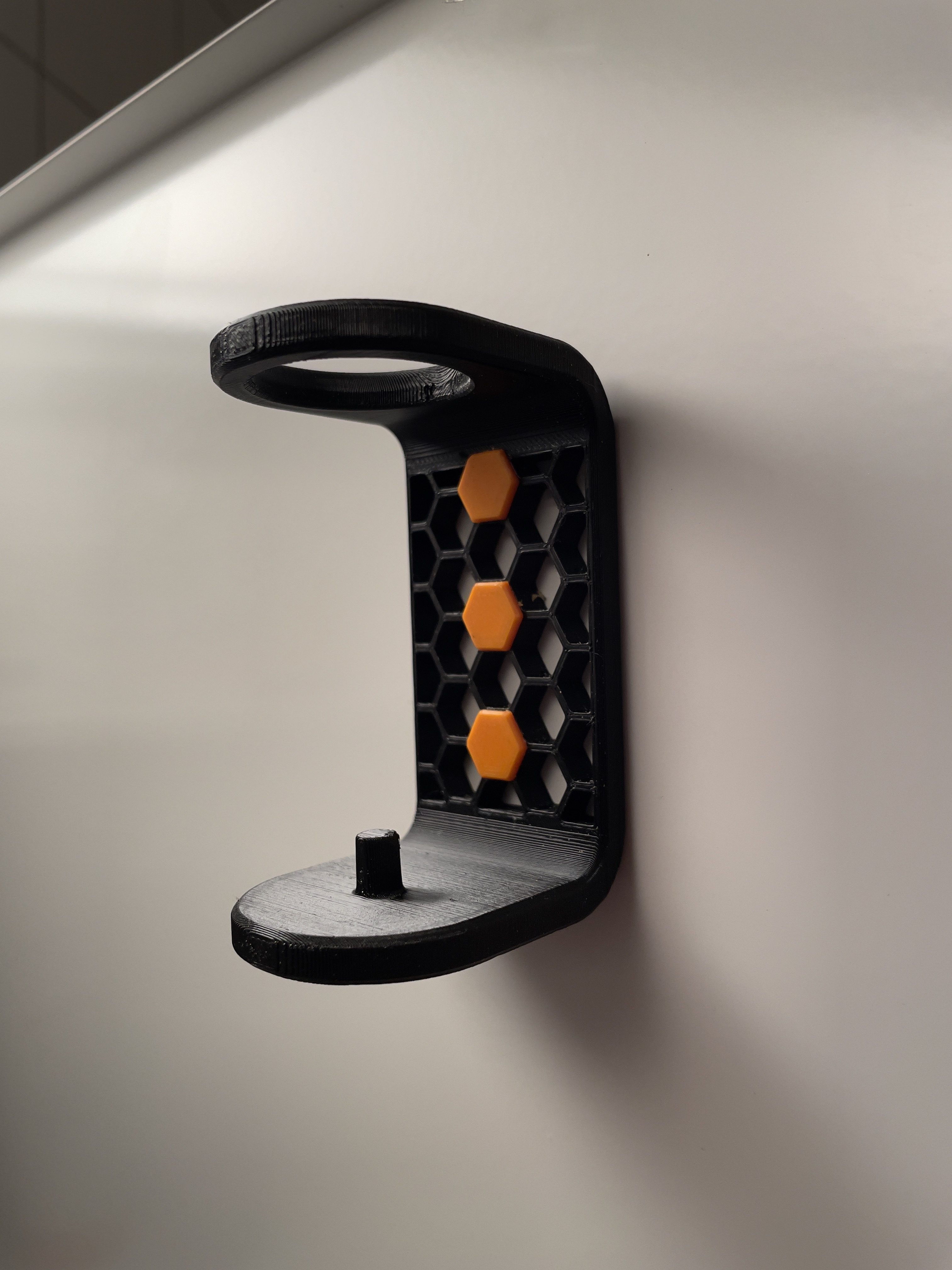 Magnetic Honeycomb support for Sonicare by Byal | Download free STL ...