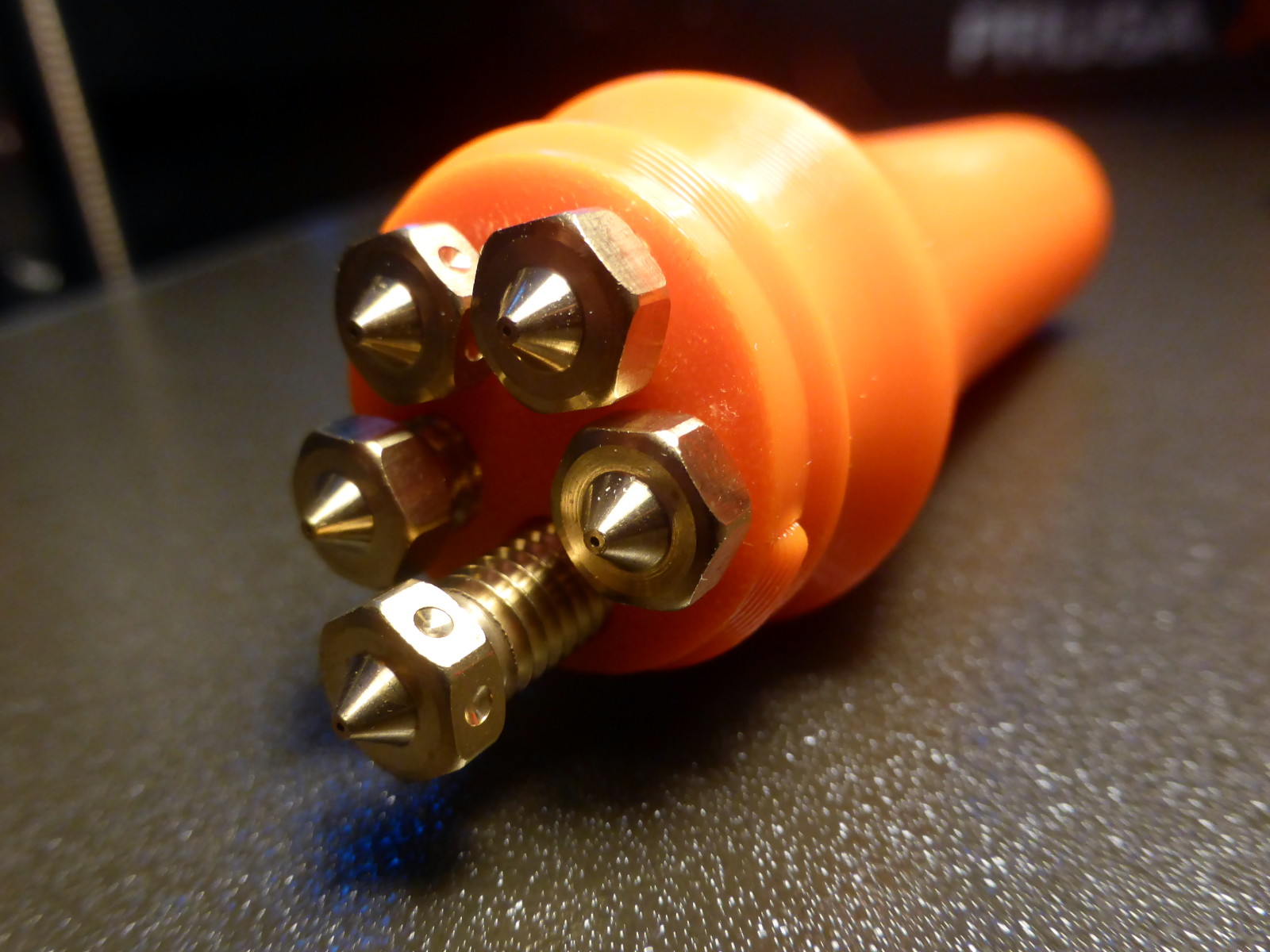 Nextruder Nozzle Compact Storage by Area51 | Download free STL model ...