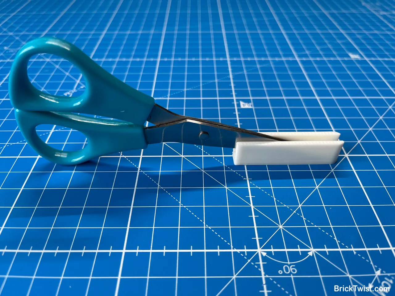 Gridfinity Scissor Set by BrickTwist | Download free STL model ...