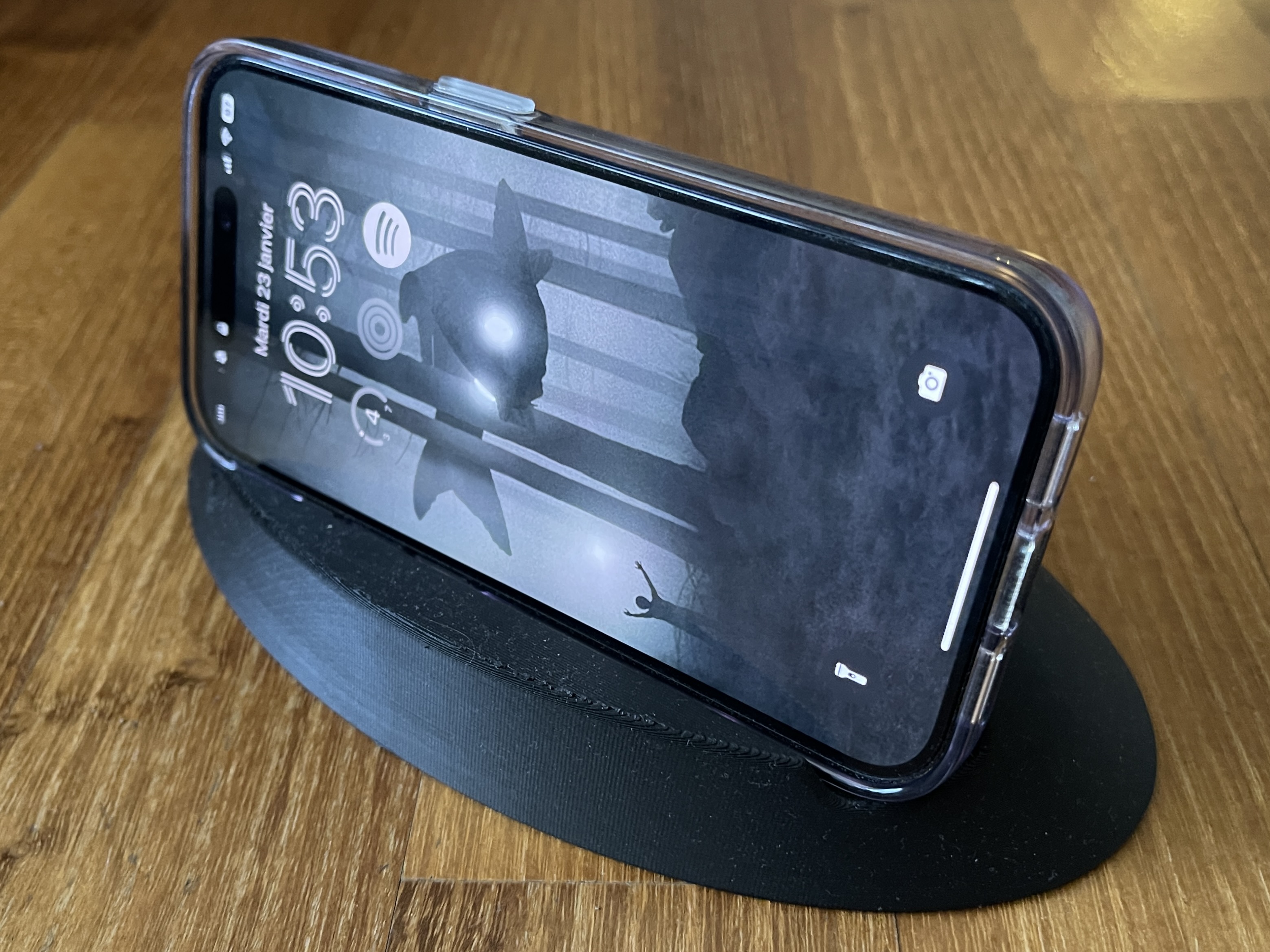 iPhone 15 Pro Stand by CoolBlackCat | Download free STL model ...