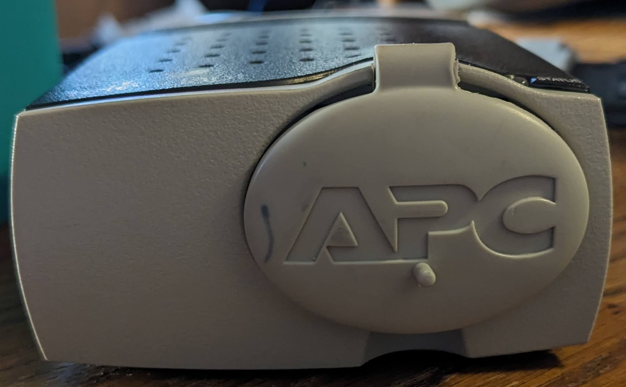 APC TANOTEAC75A holder for Chevy Bolt by Chris Eldridge | Download free ...