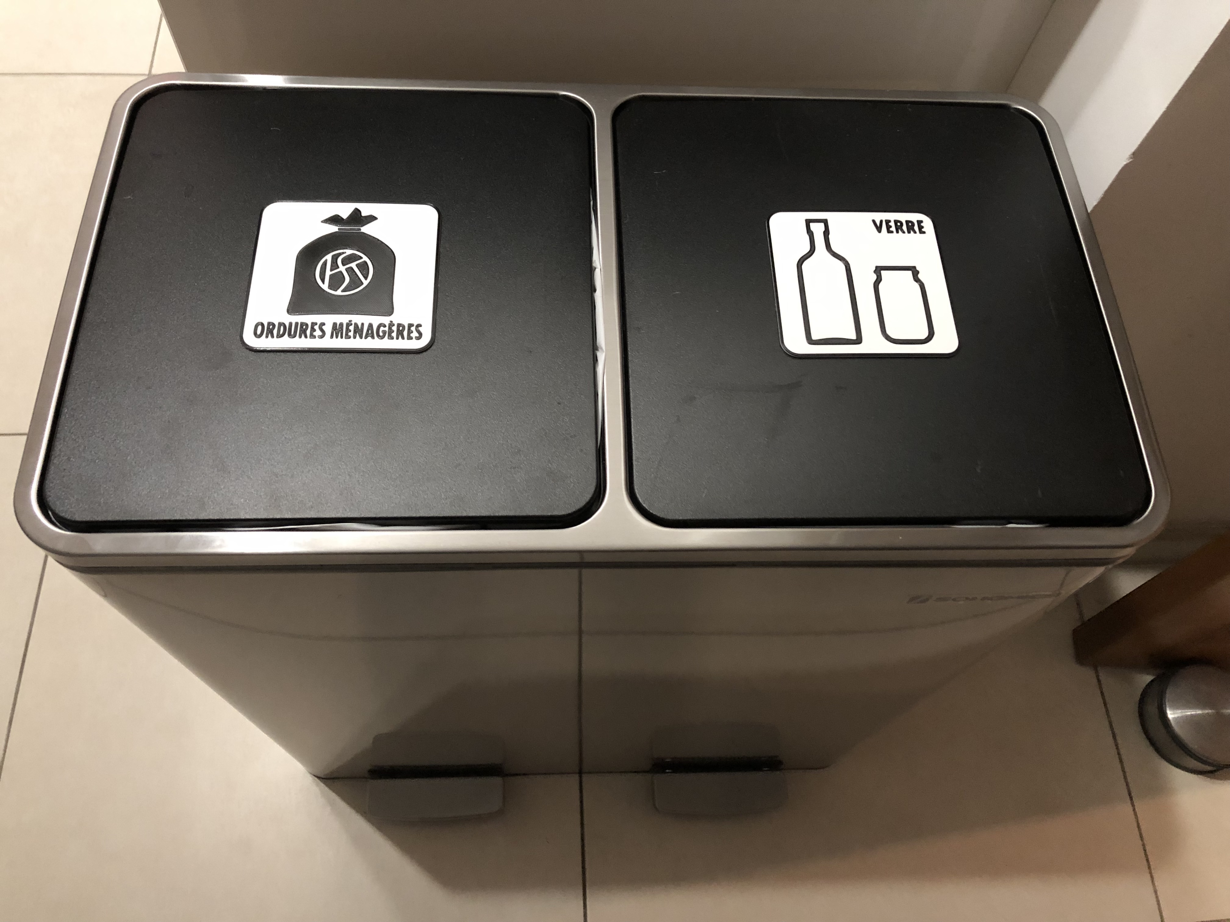 Waste pictogram for trash by Regis | Download free STL model ...