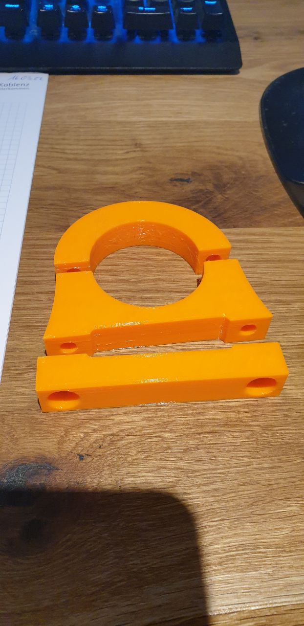 Gitterstabmatten Halter für runde Pfosten by Willi | Download free STL model | Printables.com