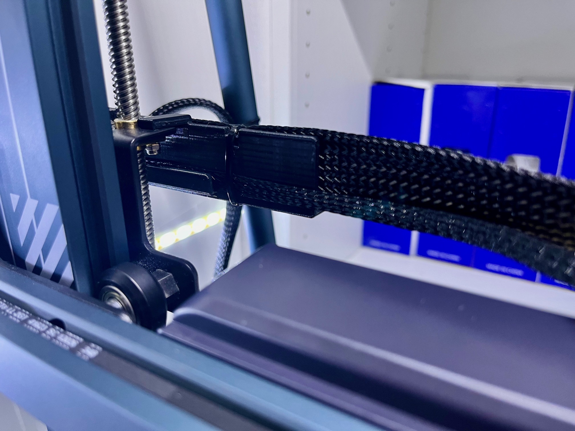"slightly" overengineered Anti Drag Cable Holder / Clip for Elegoo ...