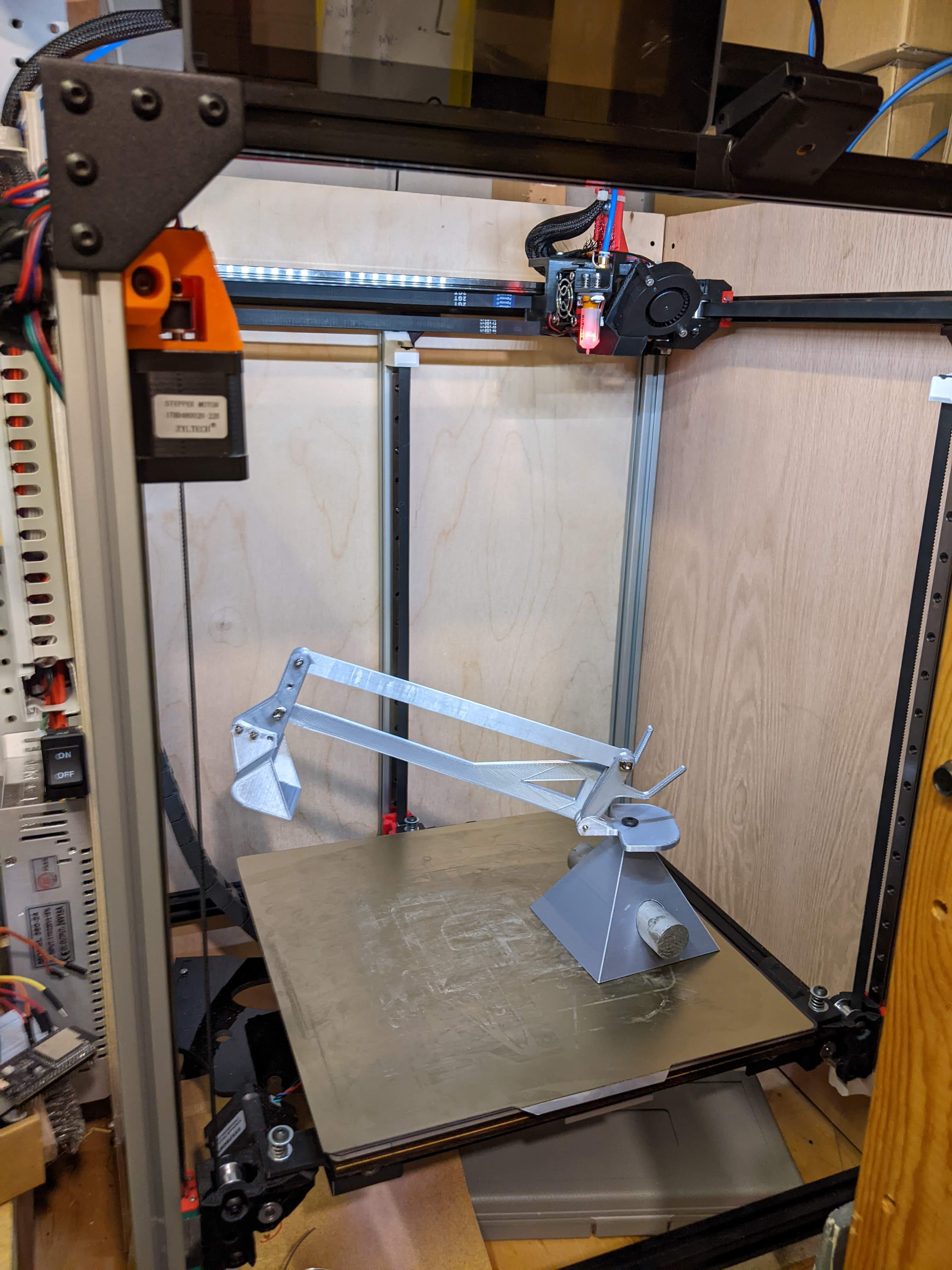 Desktop digger by plainman98 | Download free STL model | Printables.com