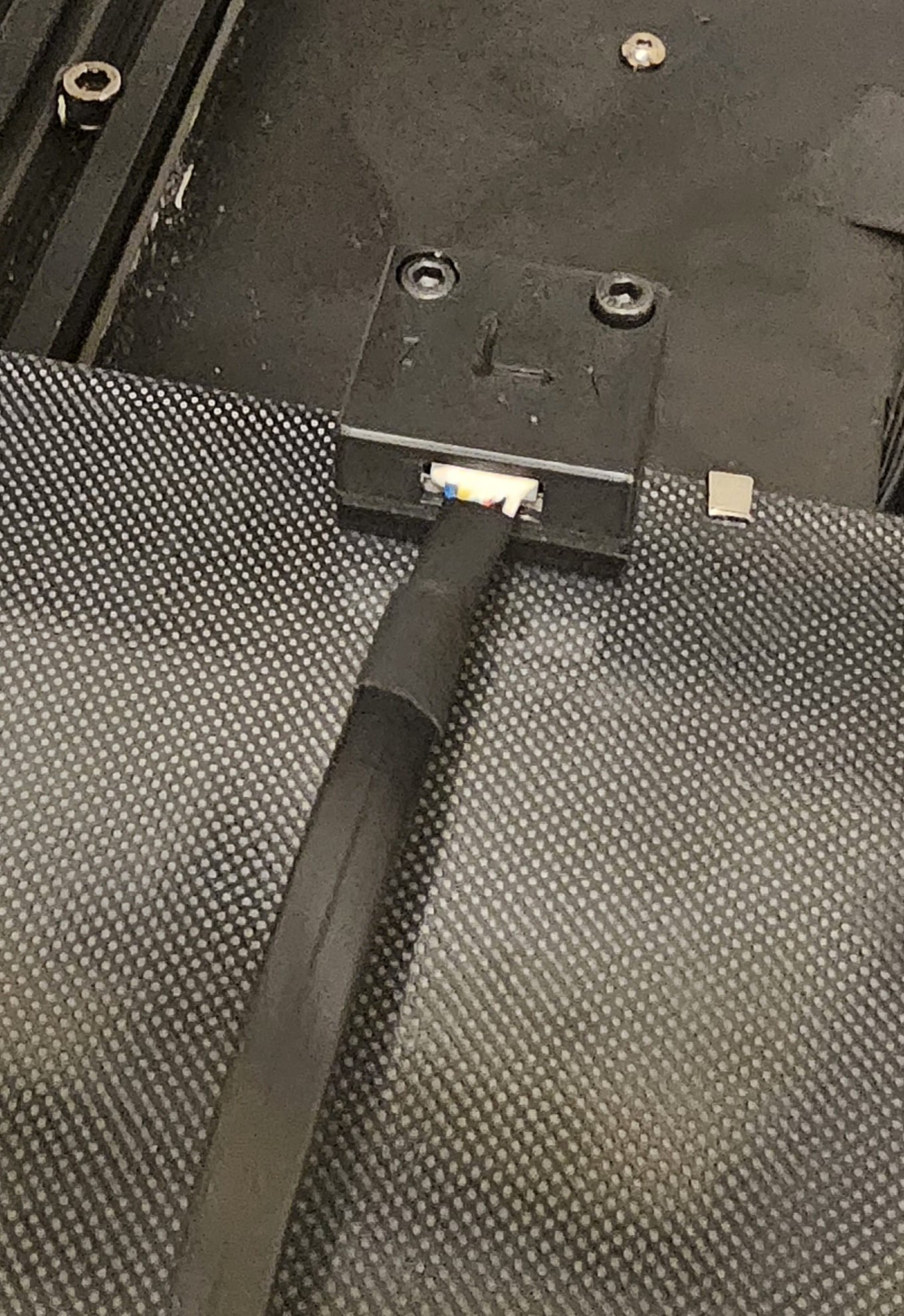 SV07+ Glass Bed Input Shaper Mount by Pgain88 | Download free STL model ...