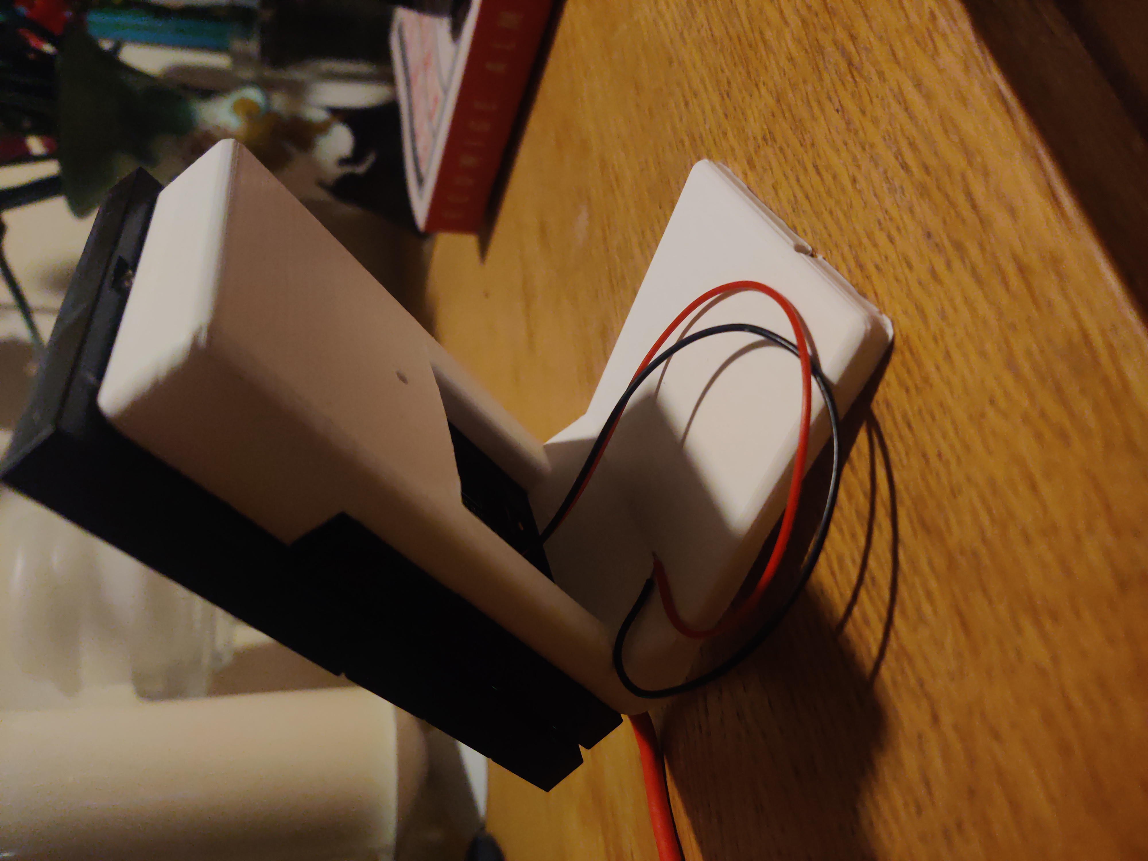 Button+ table stand by mee141 | Download free STL model | Printables.com