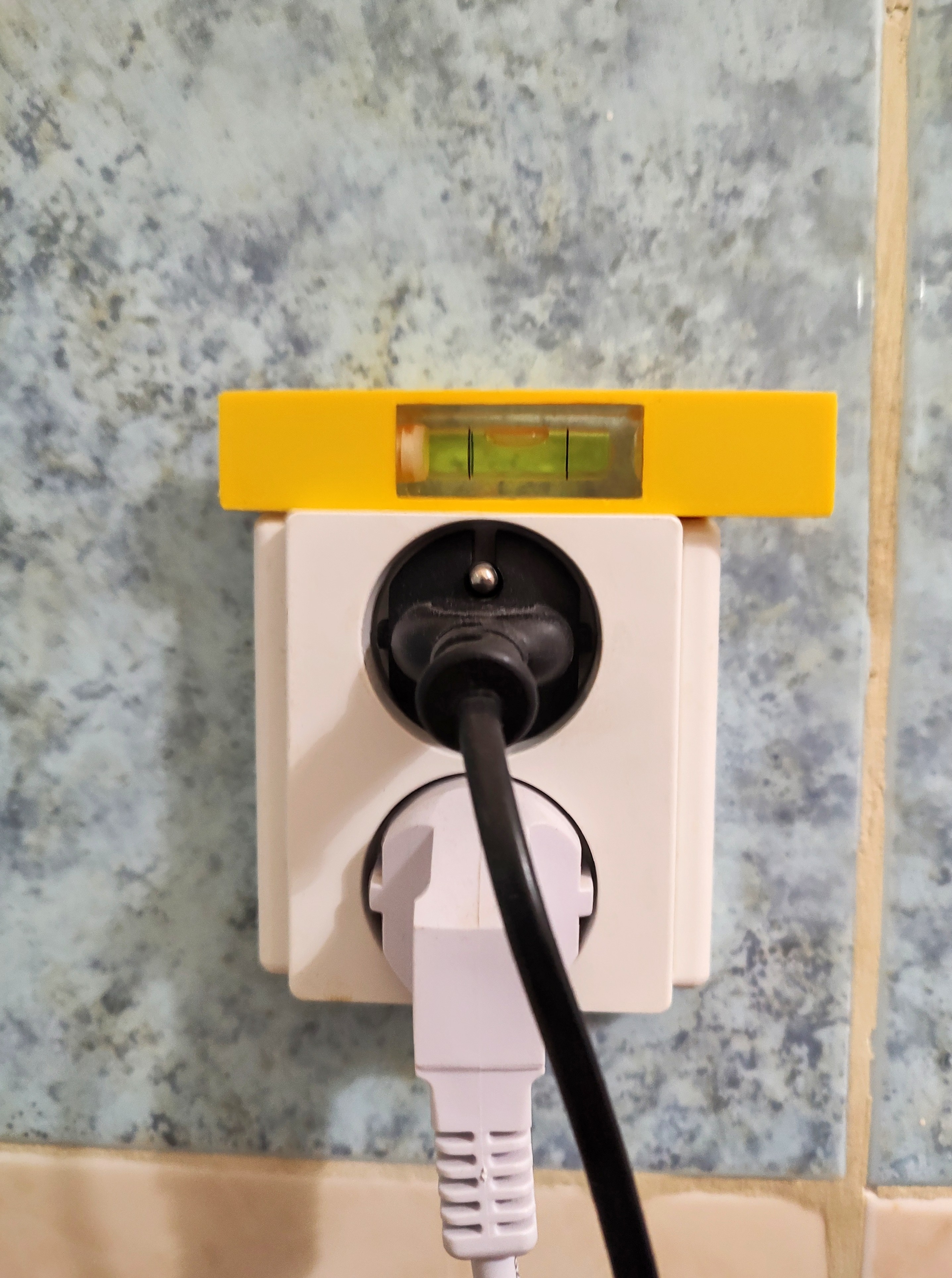 Electrician spirit level KP68 by Alexander Csonka | Download free STL ...