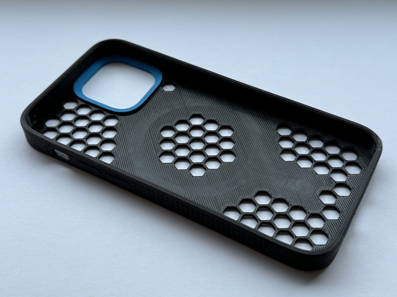 iPhone 13 Mini case (flexible, MagSafe) by marber | Download free STL ...
