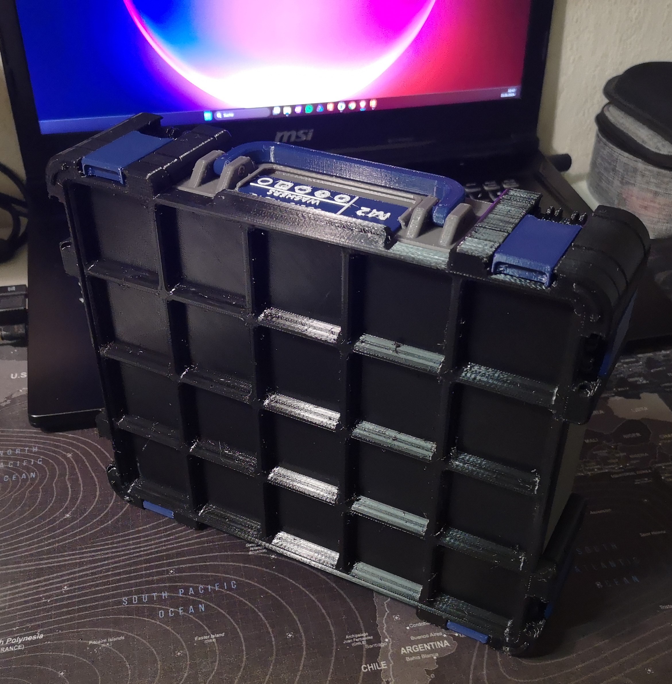 Gridfinity Storage Box with FlipOver-Hinge (turn the lid around and ...
