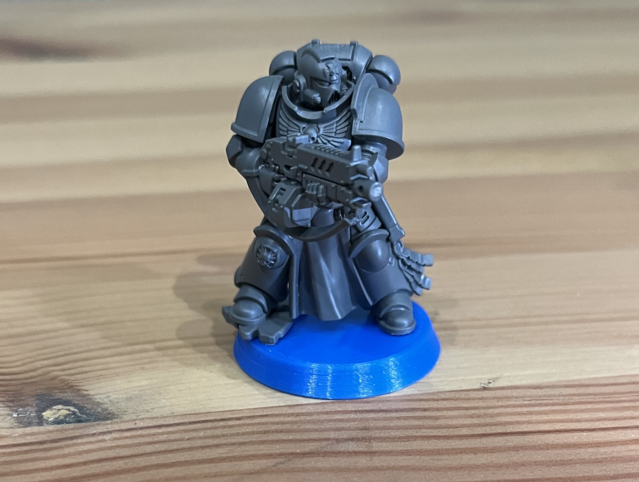 32mm wargaming base w/ optional push-fit cut out by Matt595 | Download ...