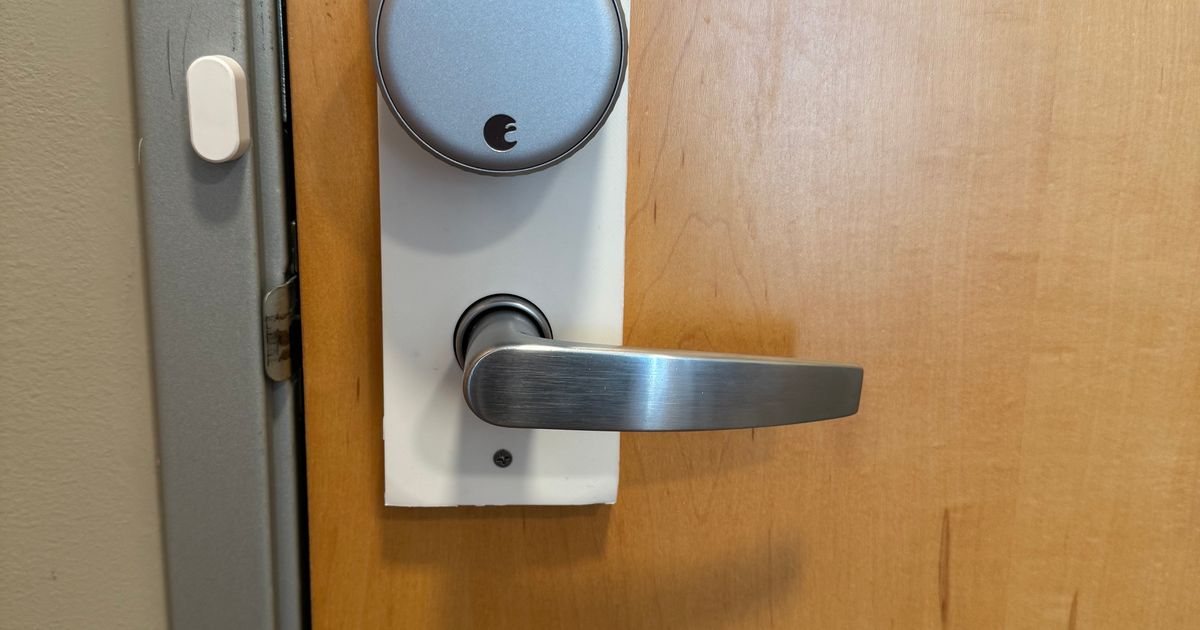 August 4th Gen Smart Lock Adapter Plate by Ross | Download free STL ...
