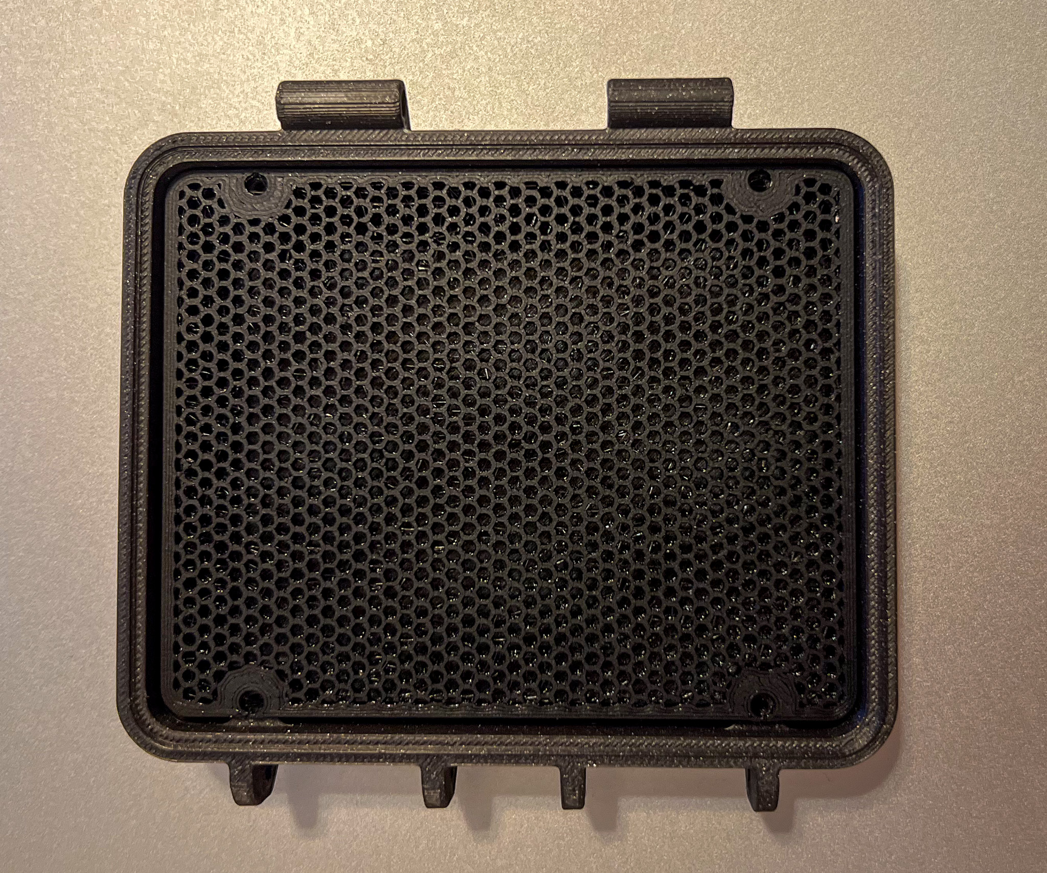 Rugged Dry Box for Granulated Materials by stefanlitter | Download free ...