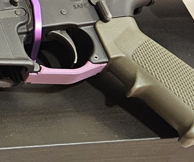 AR-15 Enhanced Trigger Guard with Holes por LayersForLife, LLC ...