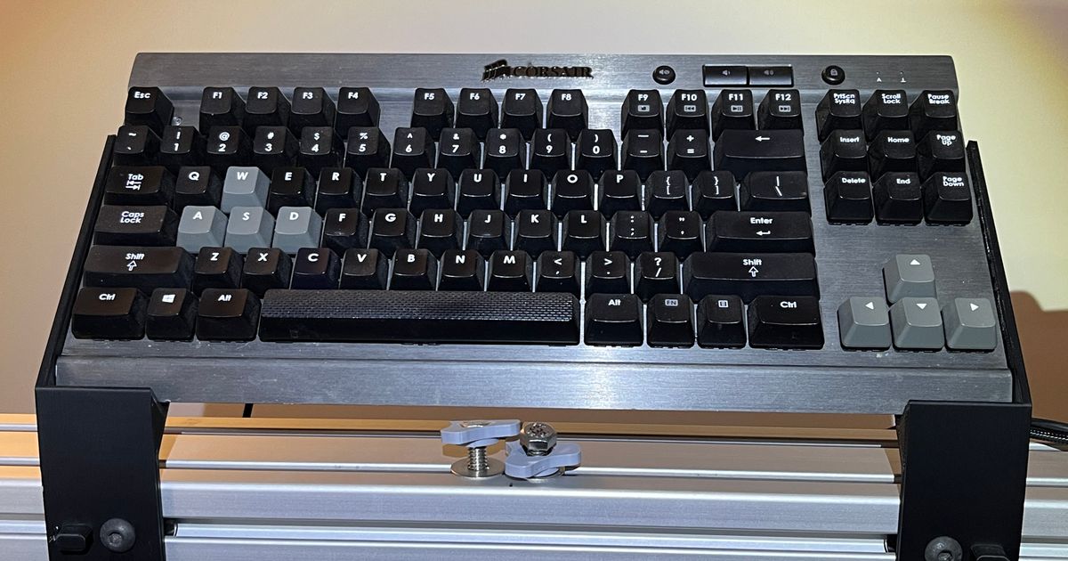 Extrusion keyboard mount by CueBall909 | Download free STL model ...