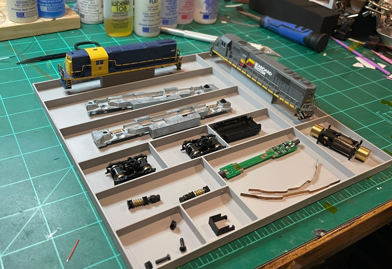 N Scale Locomotive Tray by GC | Download free STL model | Printables.com