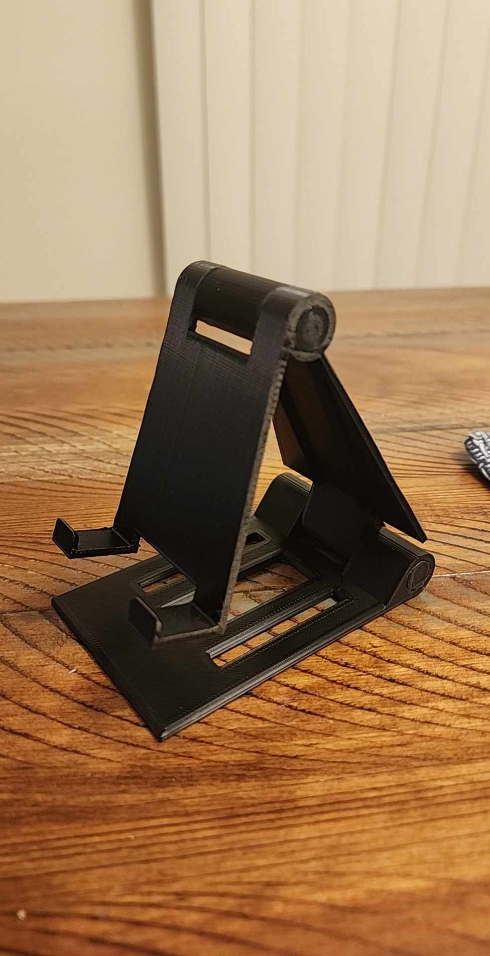 Adjustable Phone Stand by JM Designs | Download free STL model ...