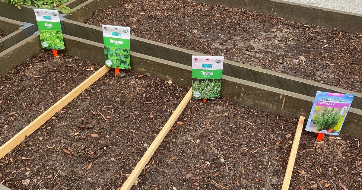 Garden seed packet sign by rotto | Download free STL model | Printables.com