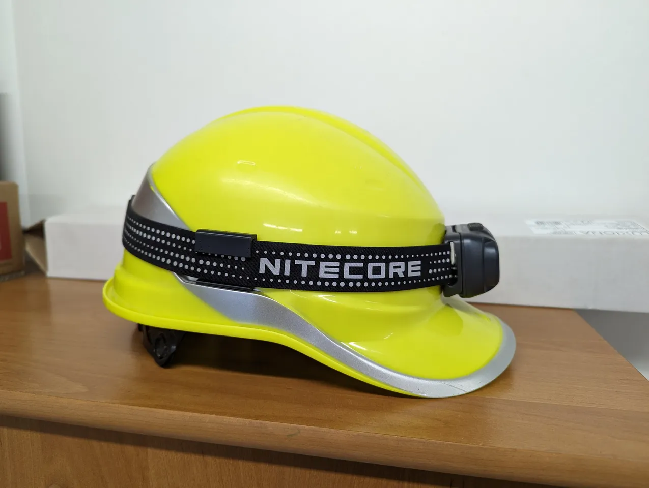 Hard hat headlamp clip by plationiX | Download free STL model ...