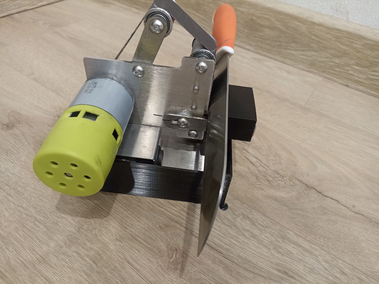 Knife sharpening guide for mini belt grinder by Mr | Download free STL ...