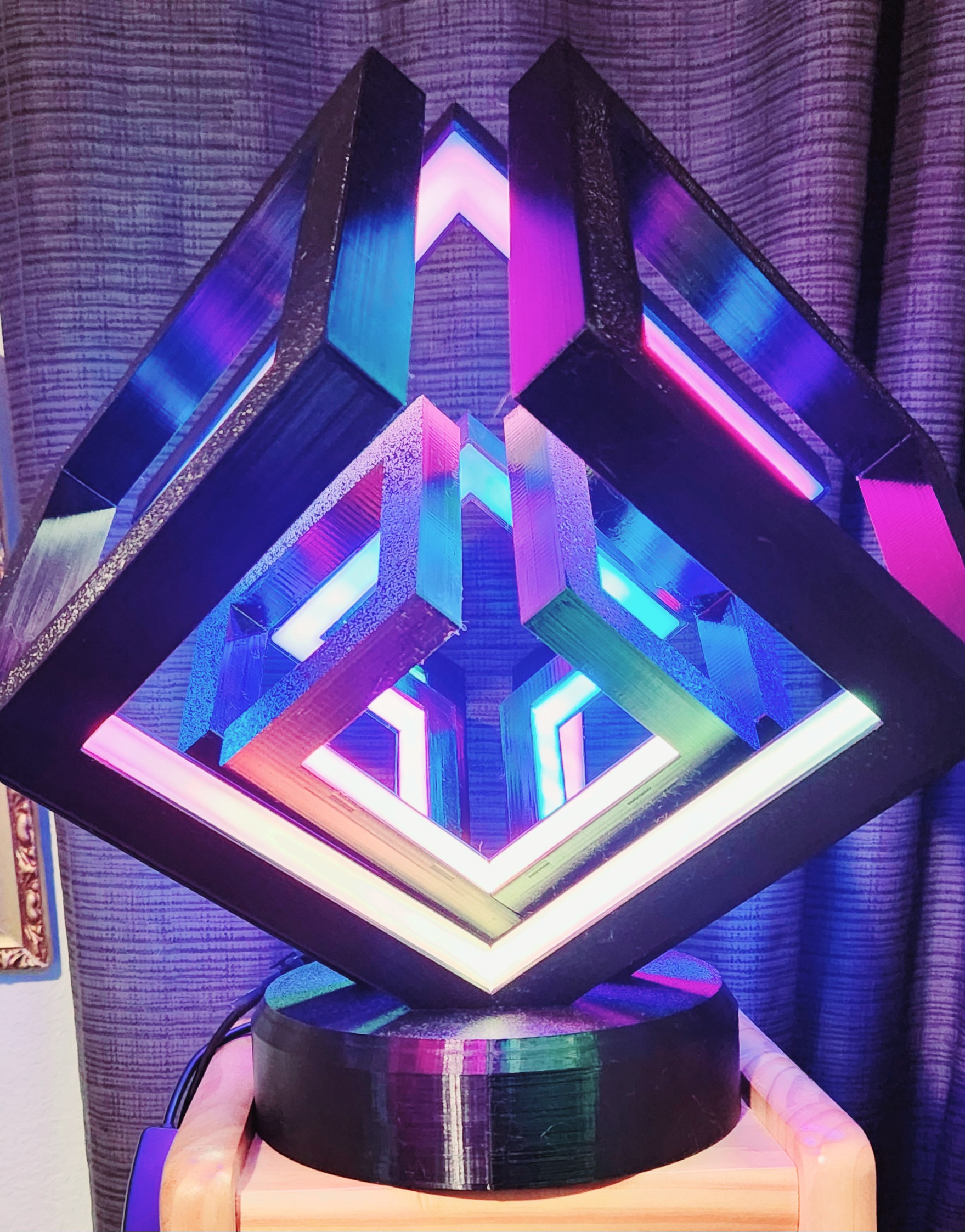 Mini LED Infinity Cube by BeautifulLEDs | Download free STL model ...