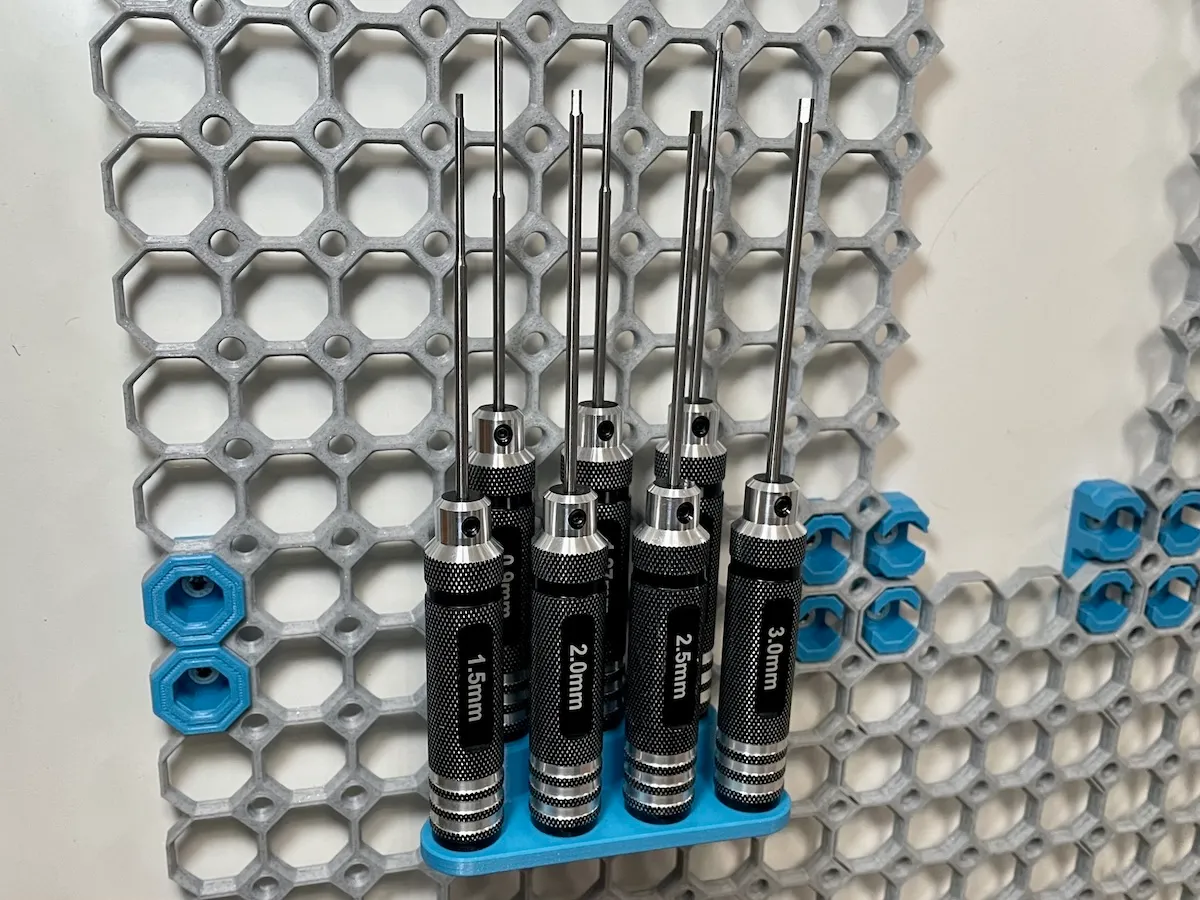 Multiboard - ISK Screwdriver Holder by mmuellerphoto | Download free ...