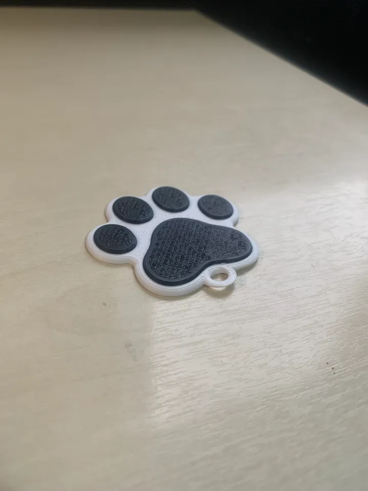 Dog paw / Cat paw keychain by Happy | Download free STL model ...