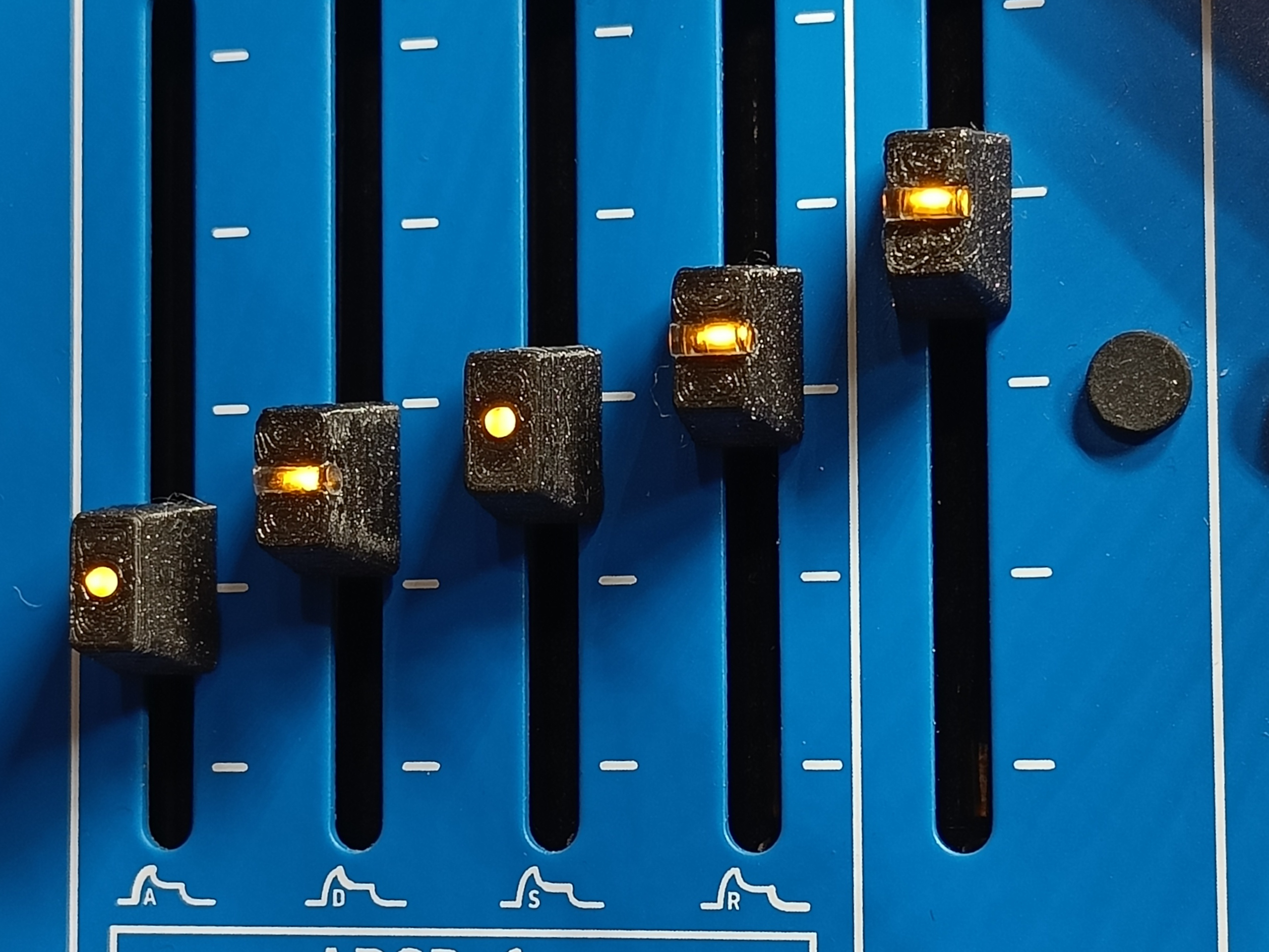 Behringer 2600 Illuminated Sliders by Carsten | Download free STL model ...