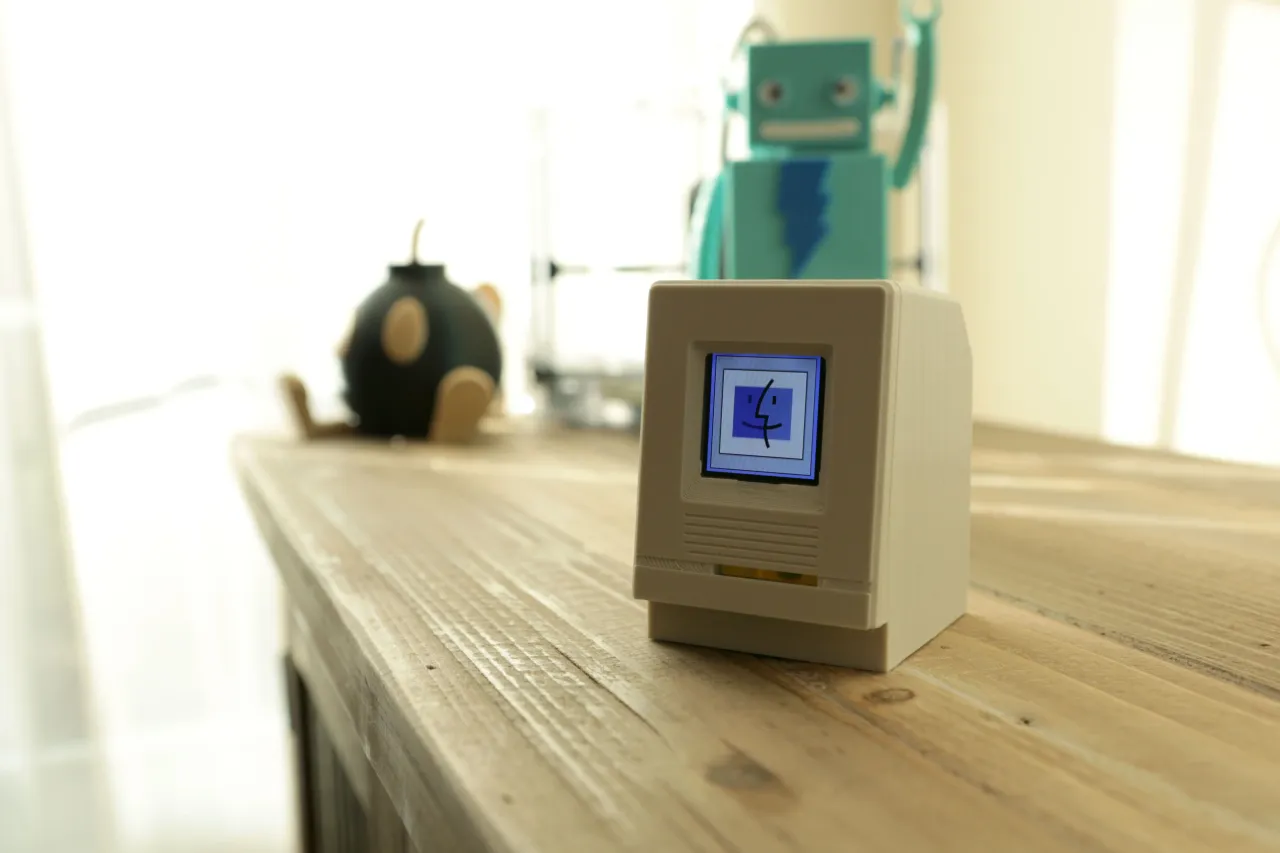 HalloWing Mac M0 by Adafruit | Download free STL model | Printables.com