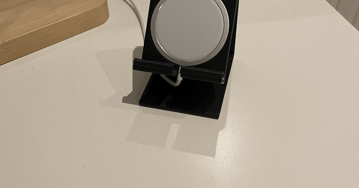 Charging Stand for MagSafe by 3D Printing Münster | Download free STL ...