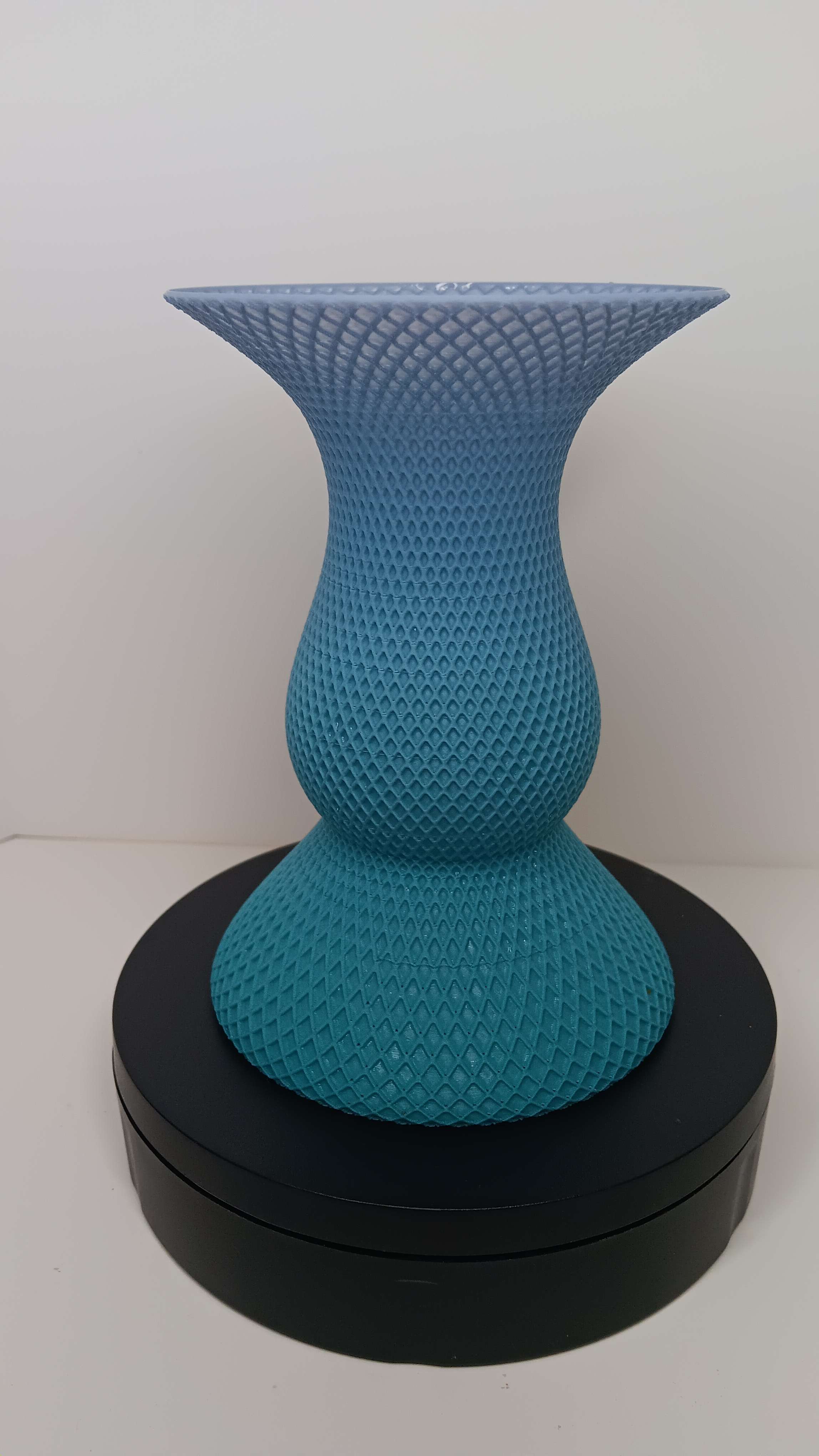 Mesh Vase by SilverbackCreations | Download free STL model | Printables.com