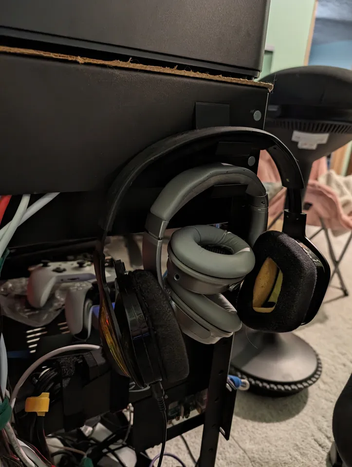 ICC Cable Management Hole Hook by Chance Finley | Download free STL ...