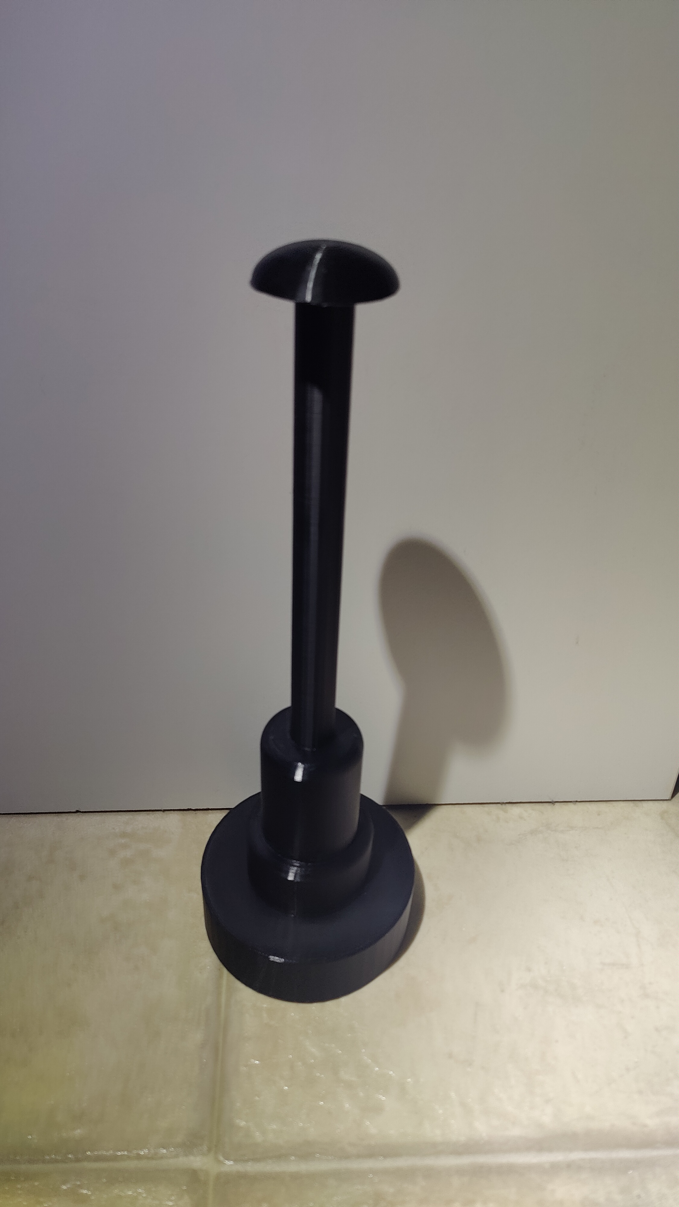 Helmet Stand (V2) by Michadr | Download free STL model | Printables.com