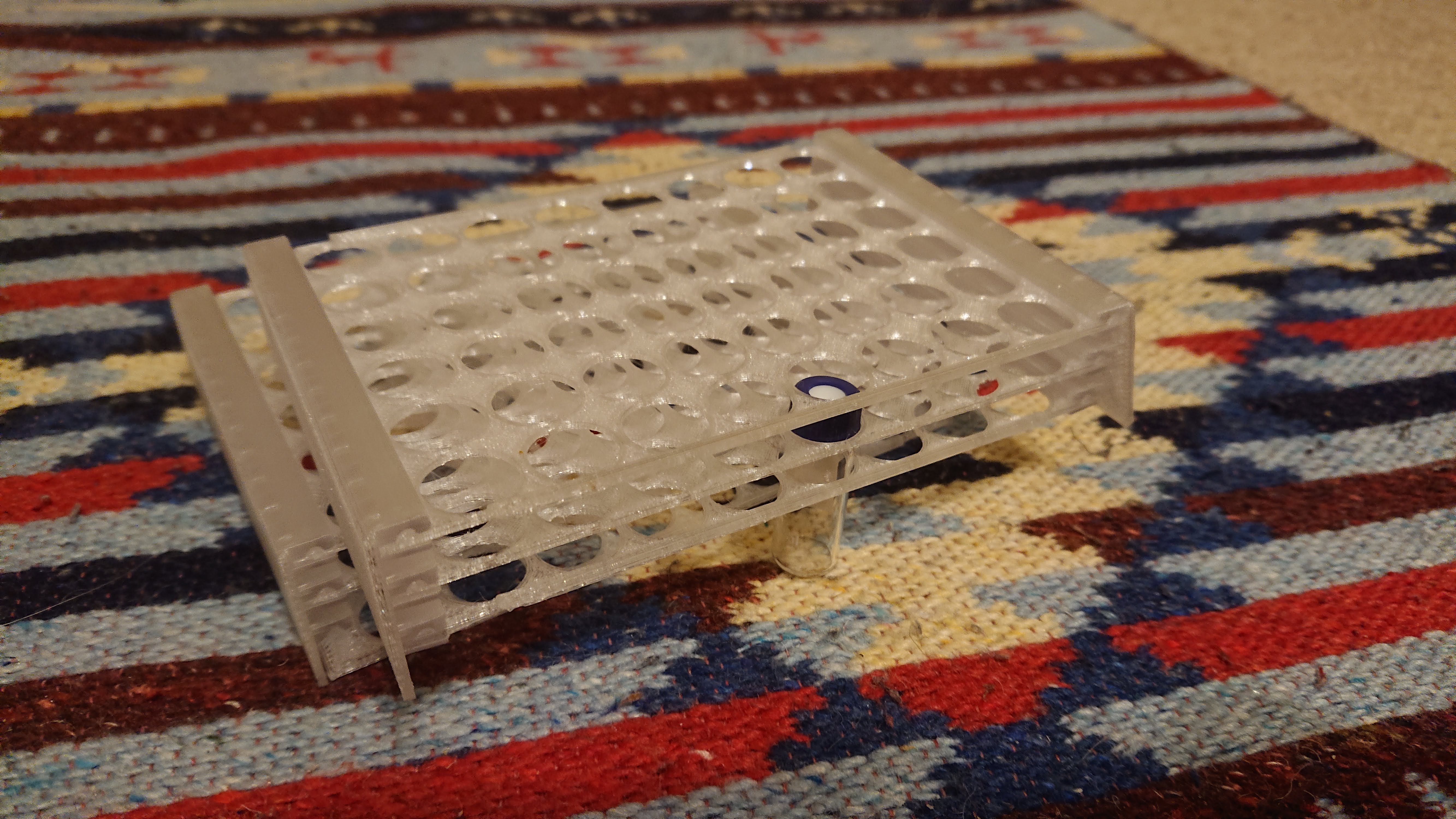 HPLC vial rack (mainly) for Waters sampler plates by Pavel Berka ...