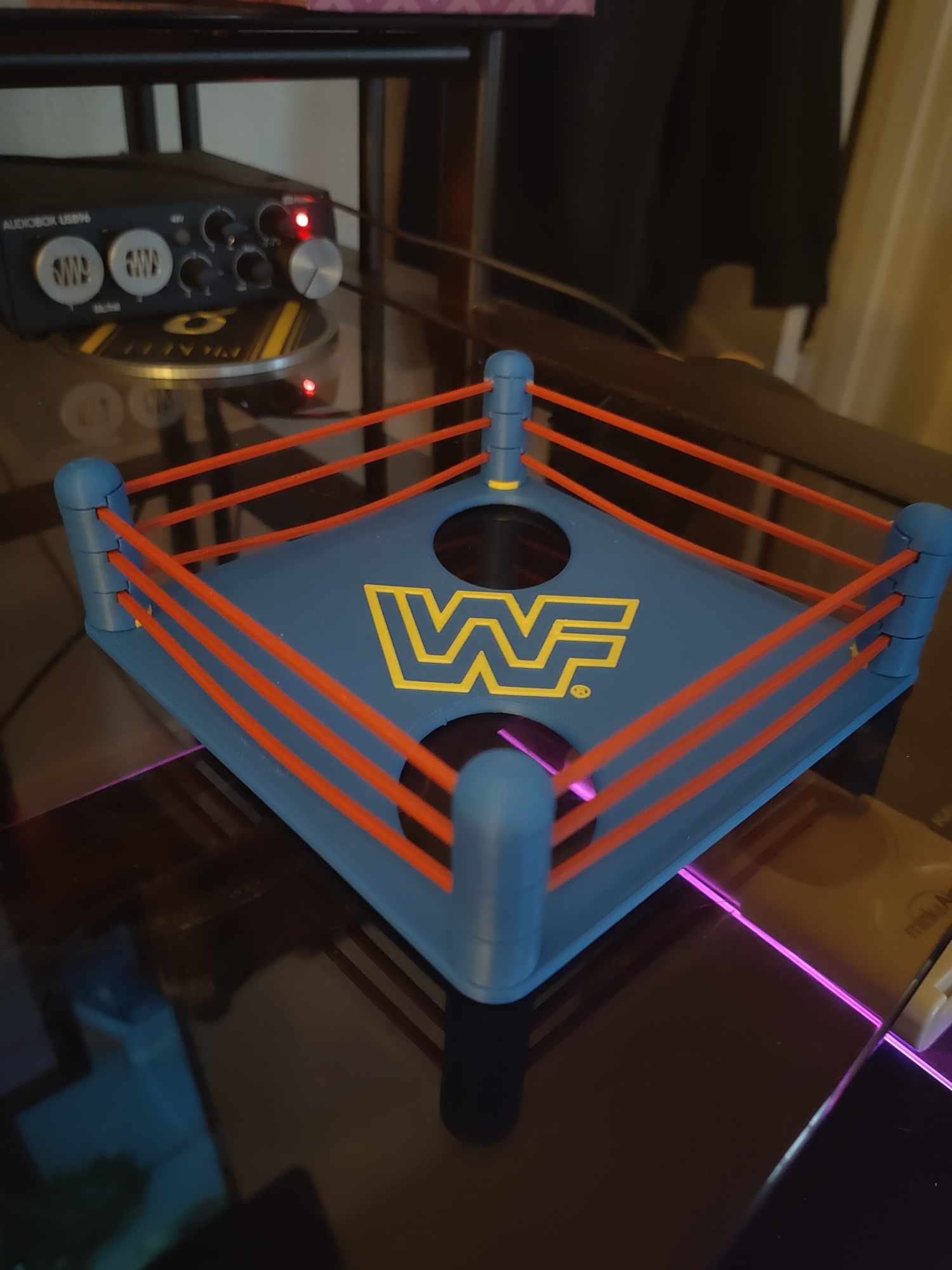 Retro 80's-style WWF / WWE Thumb Wrestling Ring by DM | Download free ...