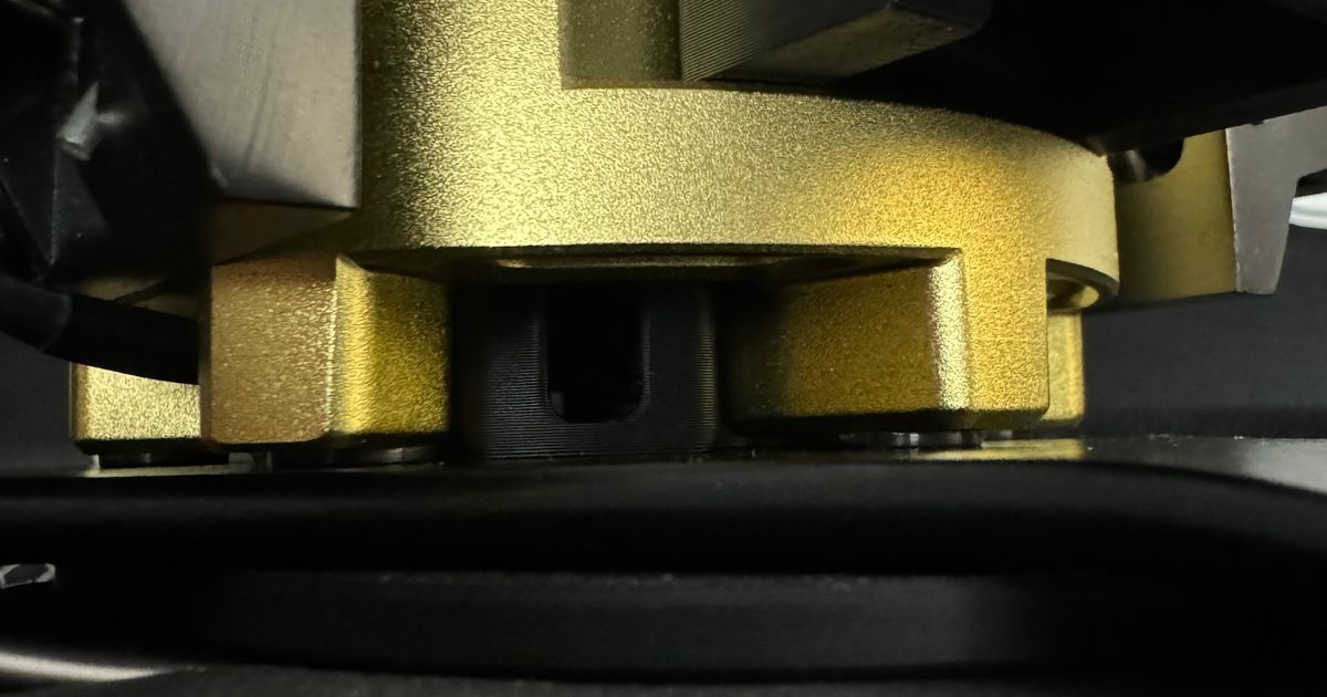 Fanatec Podium Hub no-screw cable cover by GdeGalleta | Download free ...