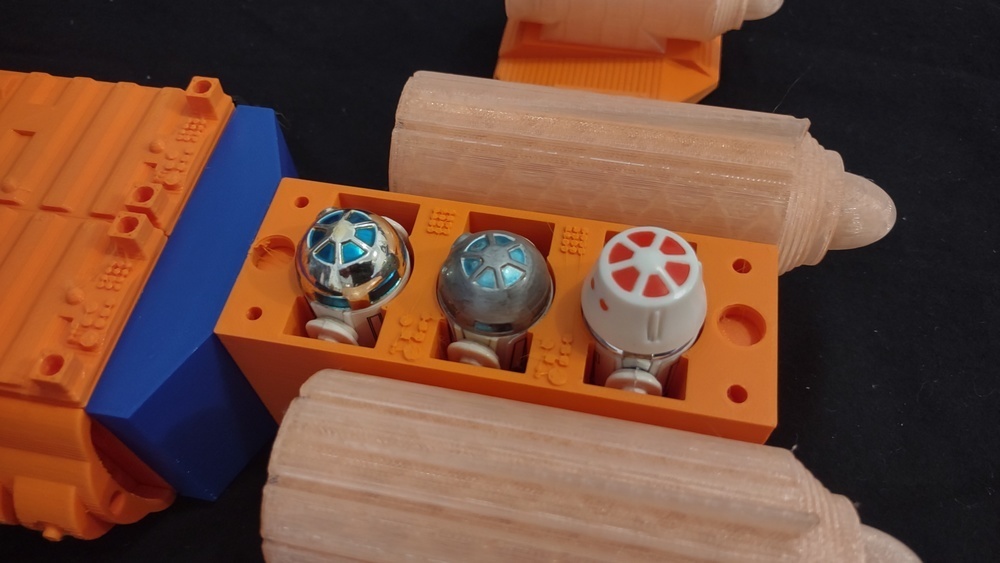 Planetary Explorer Modules Spaceship Epsilon by PetesActionFigures ...