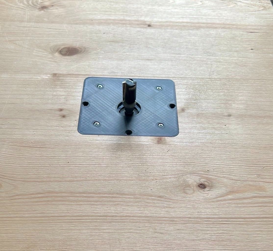 Bosch AdvancedTrimRouter 18V-8 router table by fitsnot | Download free ...
