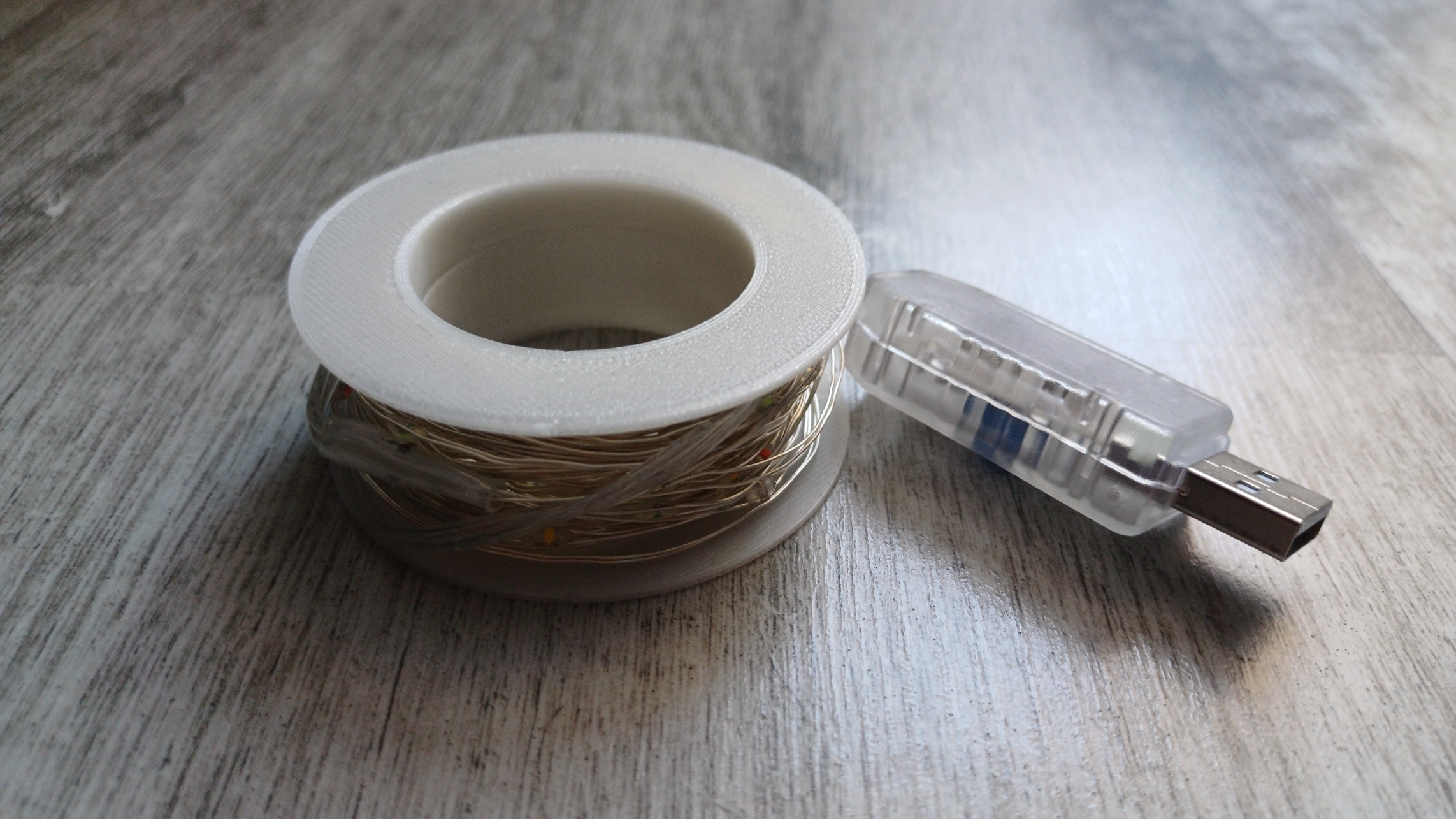 Spool for small LEDs by Emin3X | Download free STL model | Printables.com