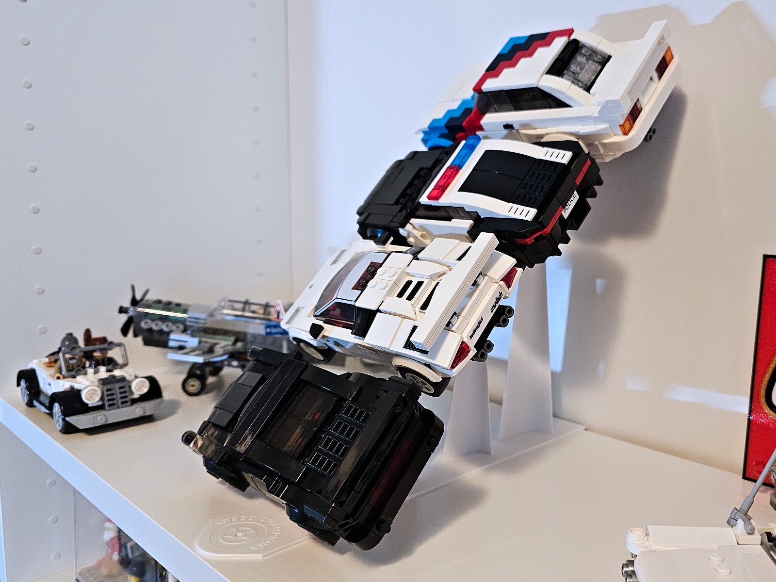 Lego Speed Champions Graded Display Stand (updated) by Tom Vít ...