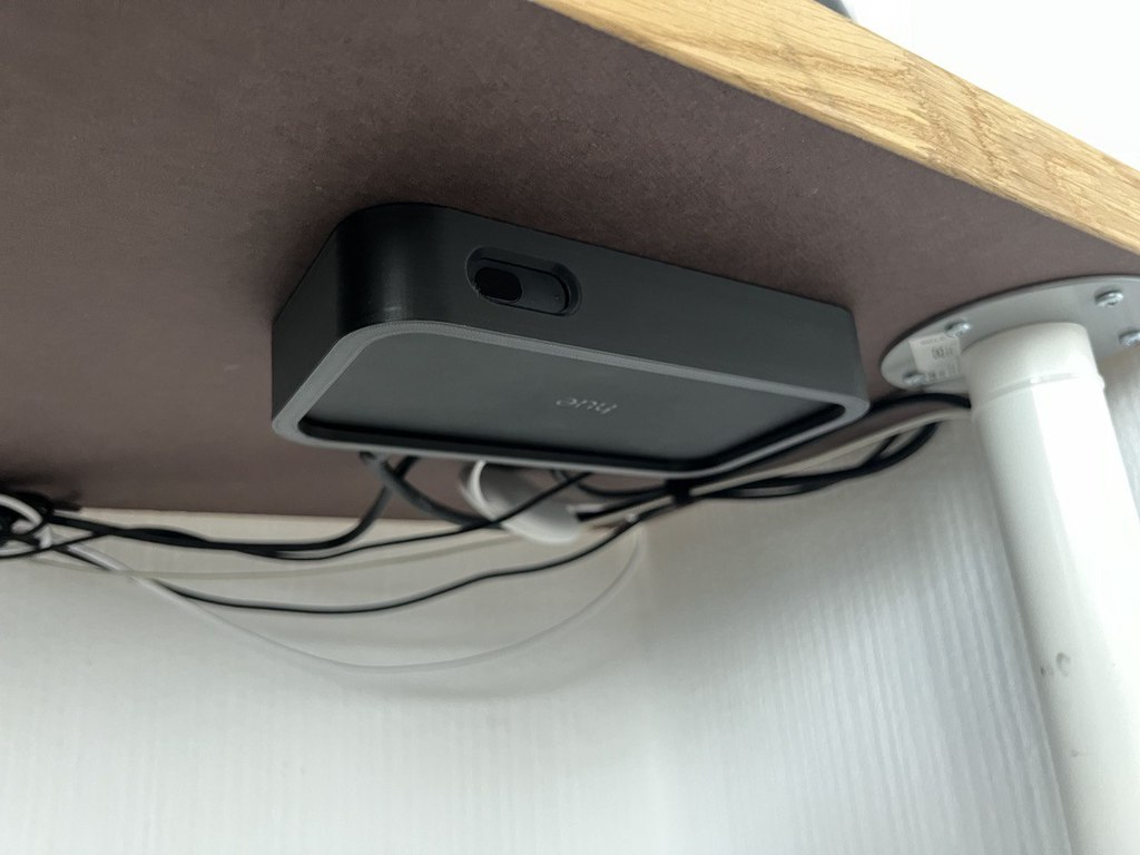 Hue Sync Box Mount by Wurflie | Download free STL model | Printables.com