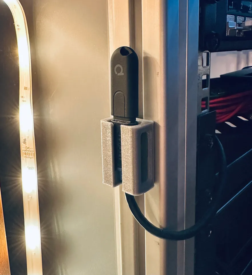 Mercusys Halo H70X wall mount holder by Jan Mucha | Download free STL ...