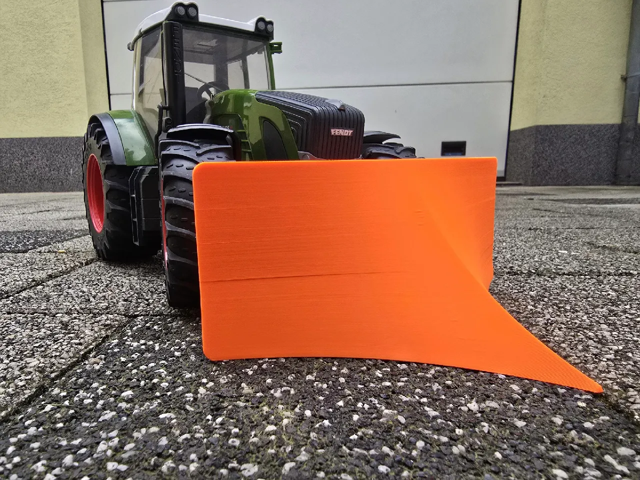 Bruder Tractor Front Snow Plow by Hrdzo_PP | Download free STL model ...